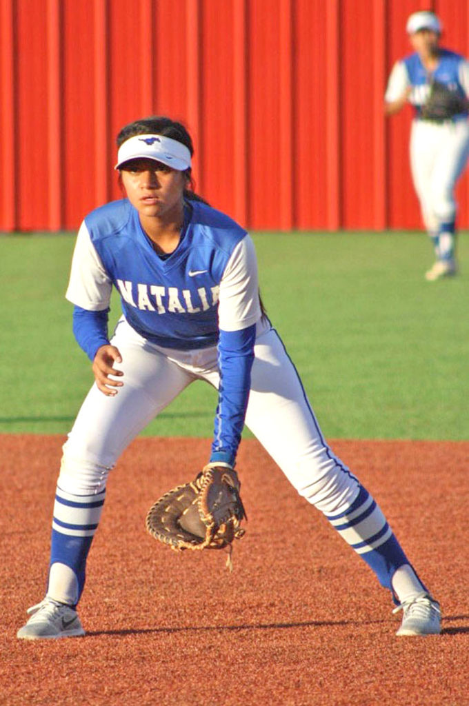 Lady Mustangs out-hit Karnes City in win – The Devine News