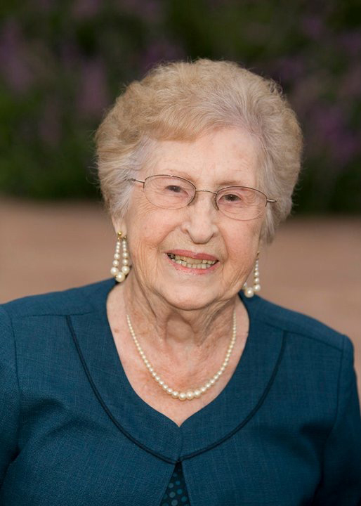 Leta Mae Dye Cerney – The Devine News