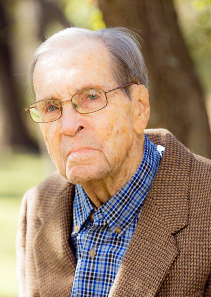 Carl Edward Fields – The Devine News
