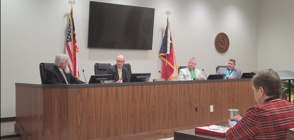 Public Hearing on PID for new 100-acre subdivision set – The Devine News