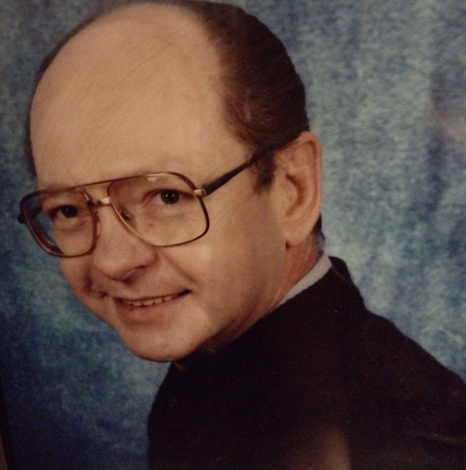 Obituaries – The Devine News