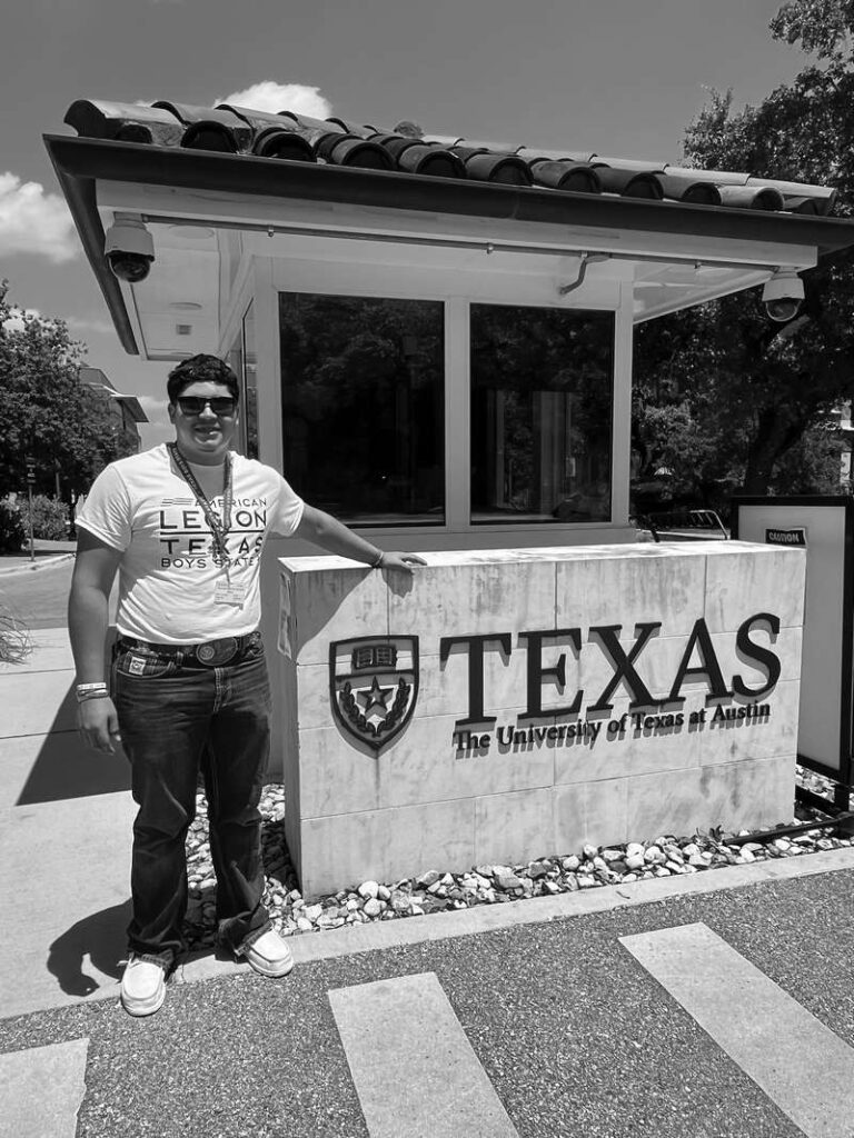 Local Student Graduates from Texas Boys State – The Devine News