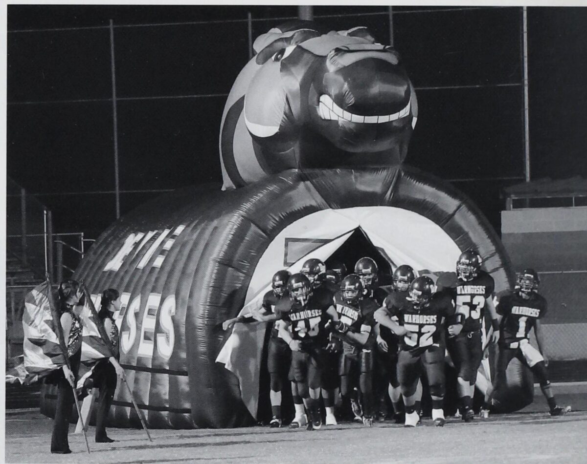 HOMETOWN HISTORY:DEVINE WARHORSE “Firsts” – The Devine News